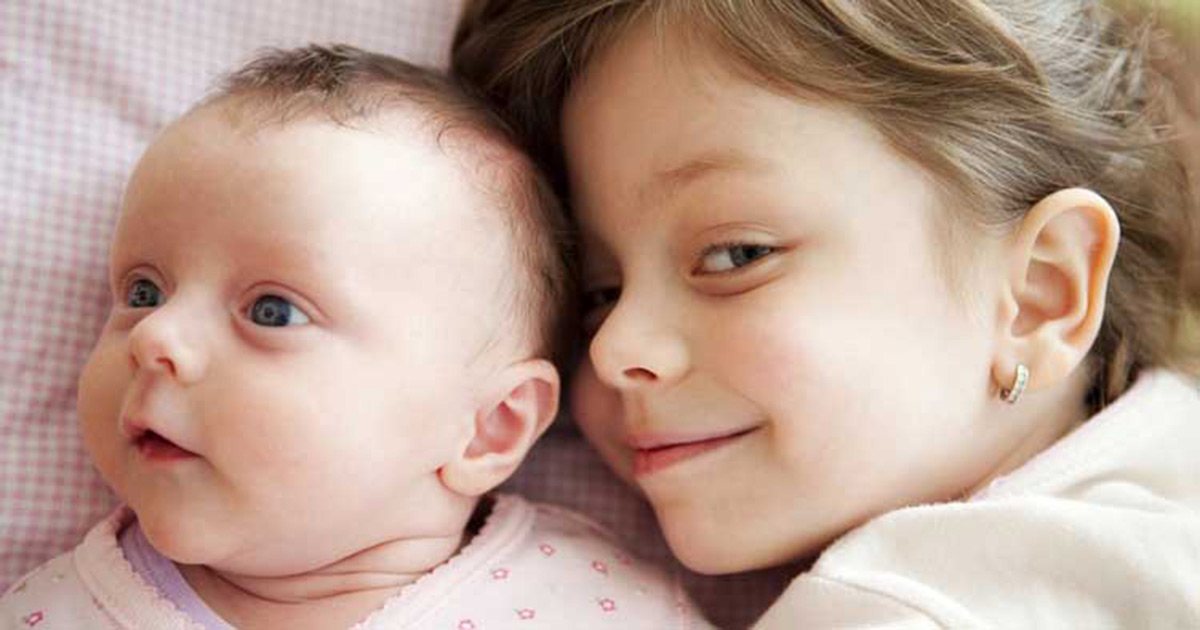 Esta é a MÃE mais nova do mundo! Como é que isto é possível…Meu Deus! – Magazine Lusa